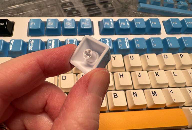Cerakey ceramic keycap set review - Slick look, thock sound - The Gadgeteer