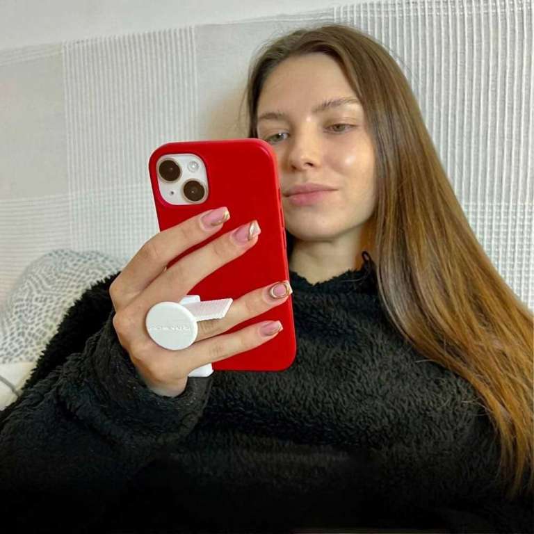 Gripy is like a PopSocket for your Kindle or iPad - The Gadgeteer