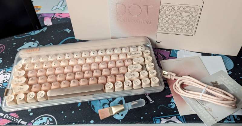 LOFREE DOT Foundation mechanical keyboard review - The Gadgeteer