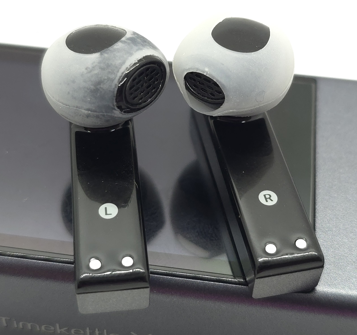 Timekettle X1 AI Interpreter Hub review - A global communication tool ...