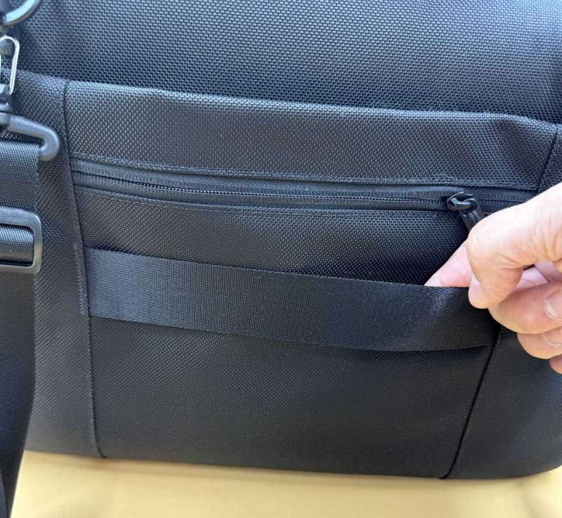 AER Tech Brief review - your mobile office, optimized! - The Gadgeteer