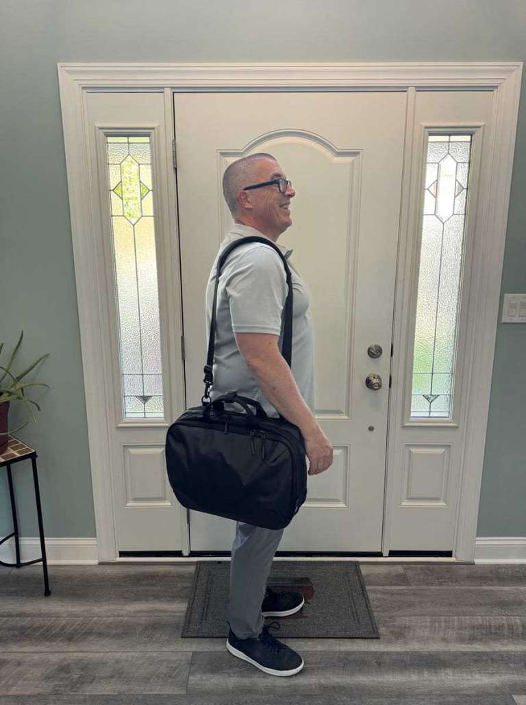 AER Tech Brief review - your mobile office, optimized! - The Gadgeteer