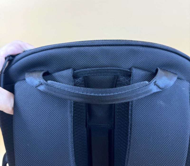 AER Tech Pack 3 backpack review - it's made for the road warriors ...