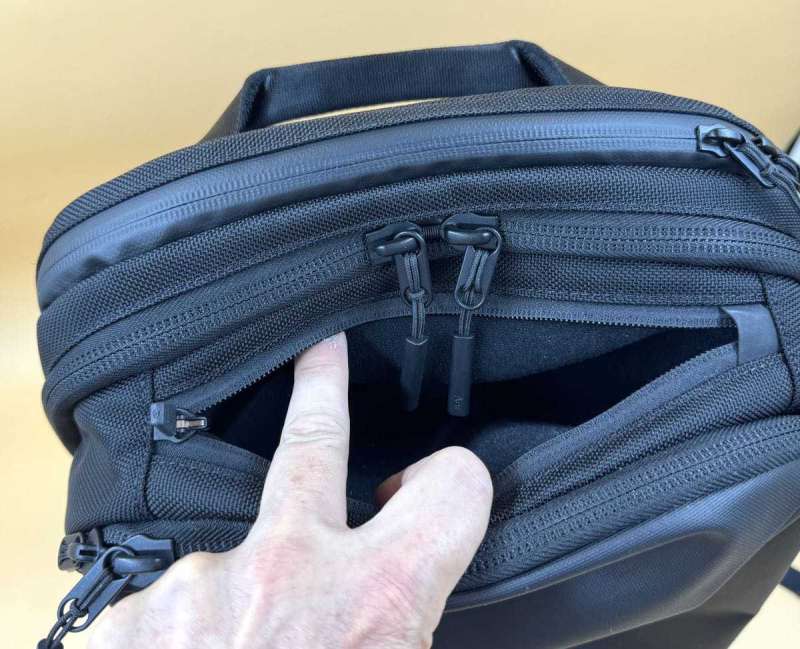 AER Tech Pack 3 backpack review - it's made for the road warriors ...