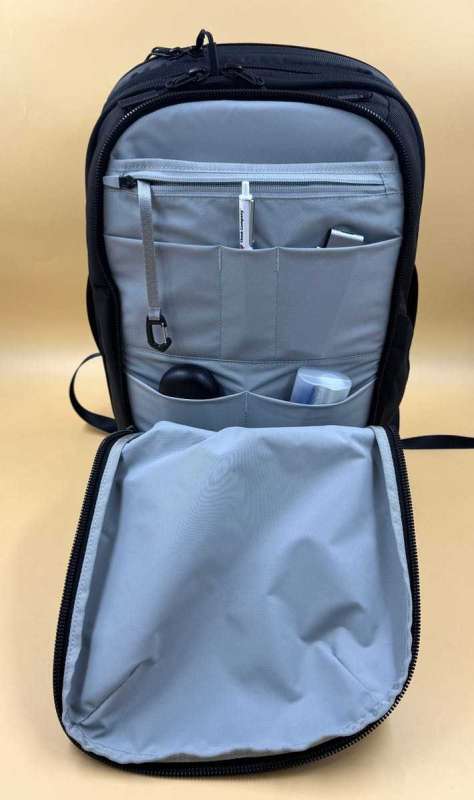 AER Tech Pack 3 backpack review - it's made for the road warriors ...