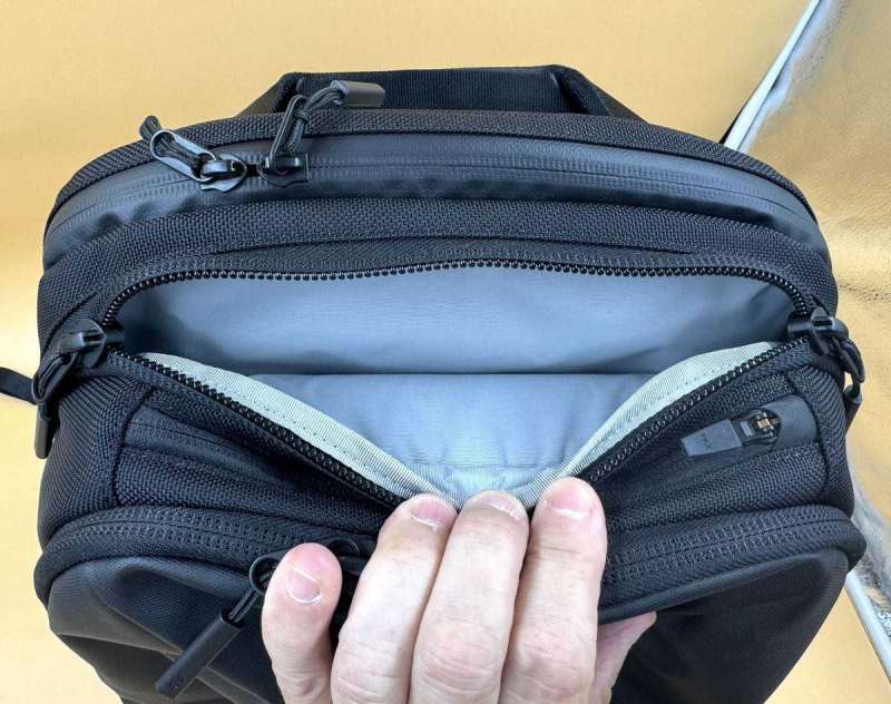 AER Tech Pack 3 backpack review - it's made for the road warriors ...