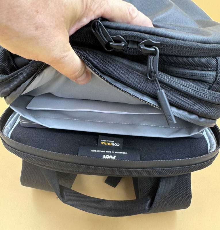 AER Tech Pack 3 backpack review - it's made for the road warriors ...