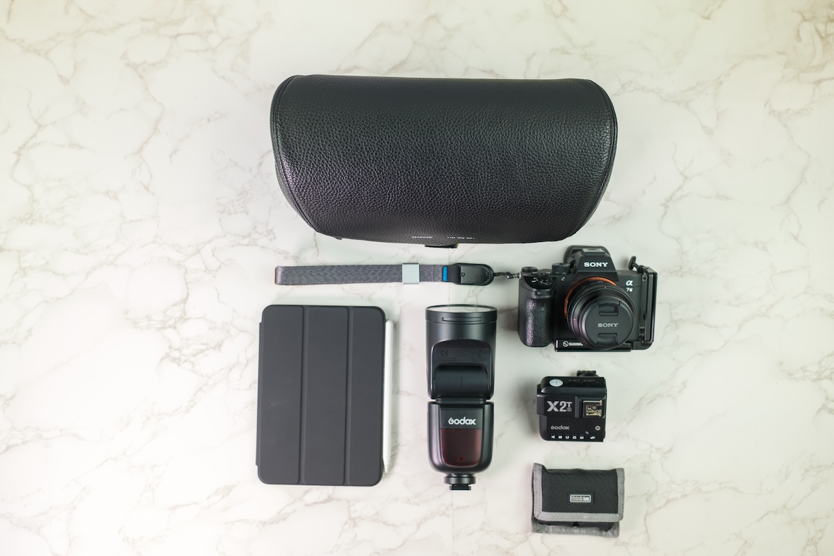 GRAMS(28) 172 Camera Sling bag review - The Gadgeteer