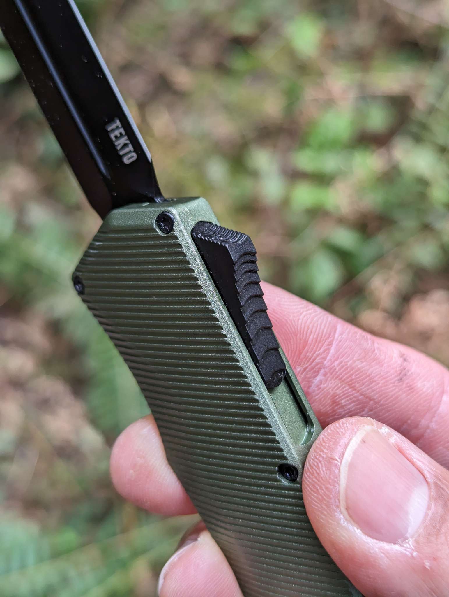 Tekto A5 Spry automatic OTF knife review - a great knife at a great ...