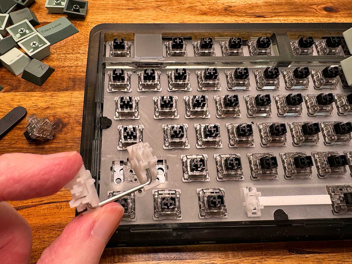 EPOMAKER x LEOBOG K81 Pro Wireless Mechanical Keyboard DIY Kit review ...