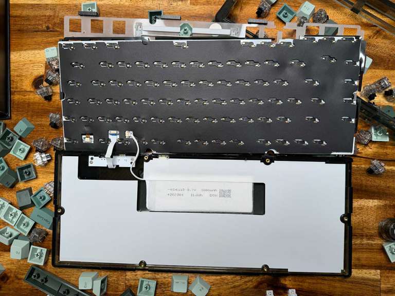 EPOMAKER x LEOBOG K81 Pro Wireless Mechanical Keyboard DIY Kit review ...