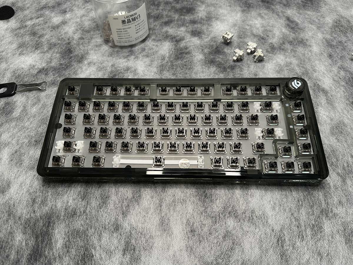 EPOMAKER x LEOBOG K81 Pro Wireless Mechanical Keyboard DIY Kit review ...