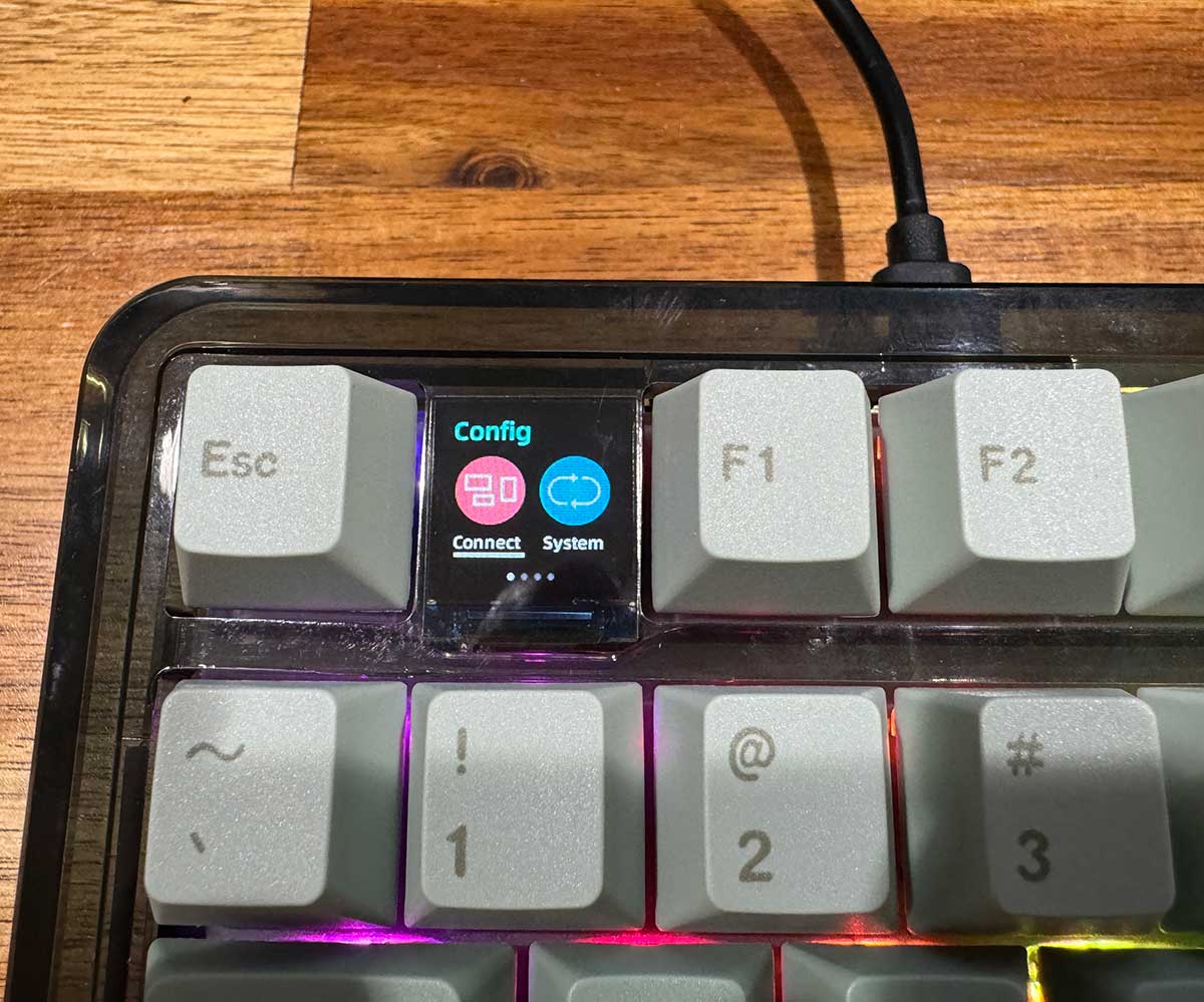 EPOMAKER x LEOBOG K81 Pro Wireless Mechanical Keyboard DIY Kit review - The Gadgeteer