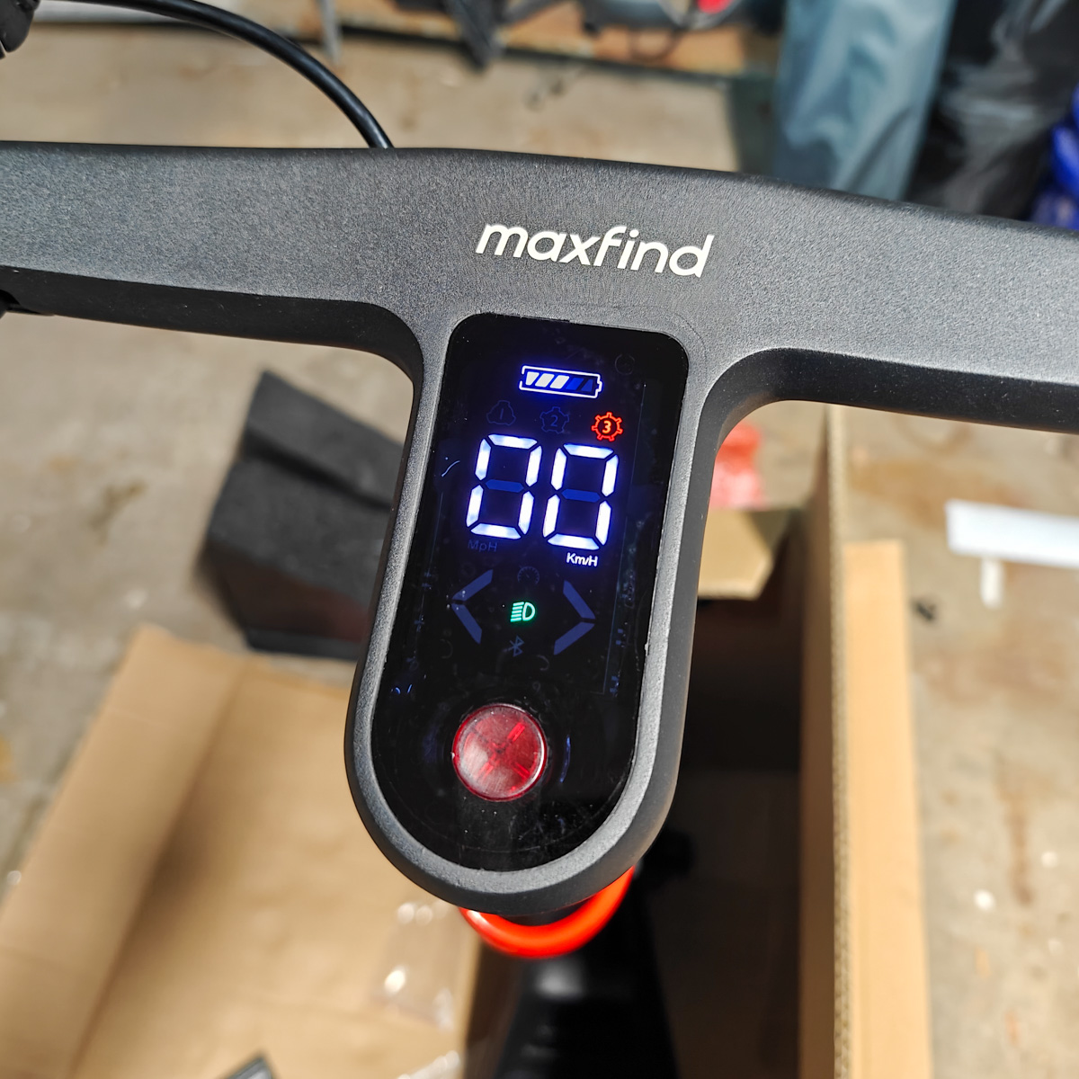 Maxfind Glider G5 Pro Electric Scooter review - I love me some ...