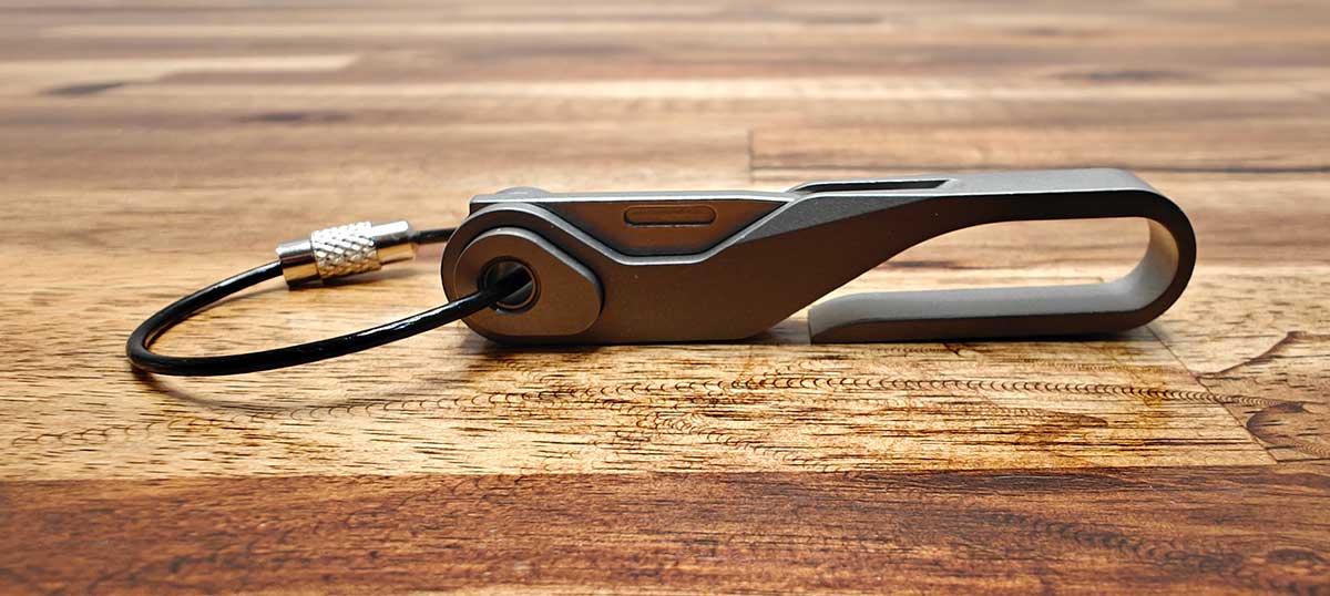 ThruNite Titanium keychain knife review - The Gadgeteer