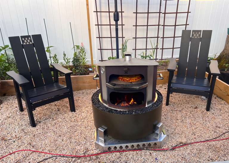 BREEO Live Fire Pizza Oven review - The Gadgeteer