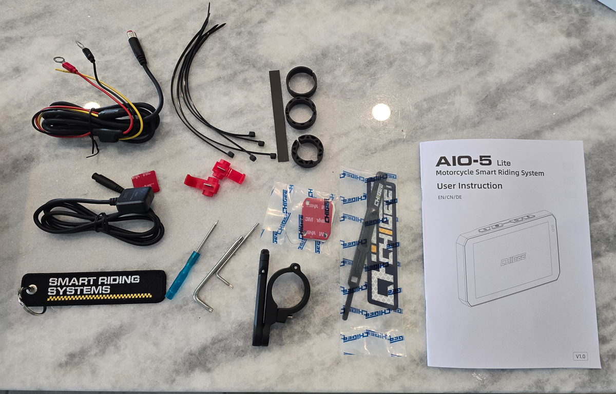 Chigee AIO-5 Lite Motorycle Smart Riding System review - Android Auto ...