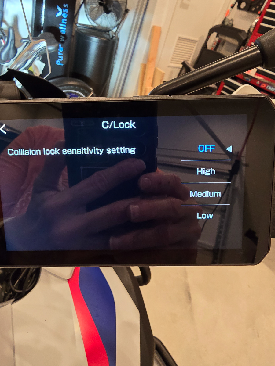 Chigee AIO-5 Lite Motorycle Smart Riding System review - Android Auto ...