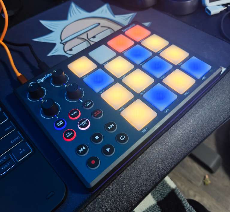 Synido TempoPAD P16 Portable Beat Pad review - a great little beat pad ...