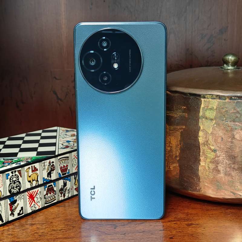 TCL 50 XL 5G smartphone review - Almost fine for $159 - The Gadgeteer