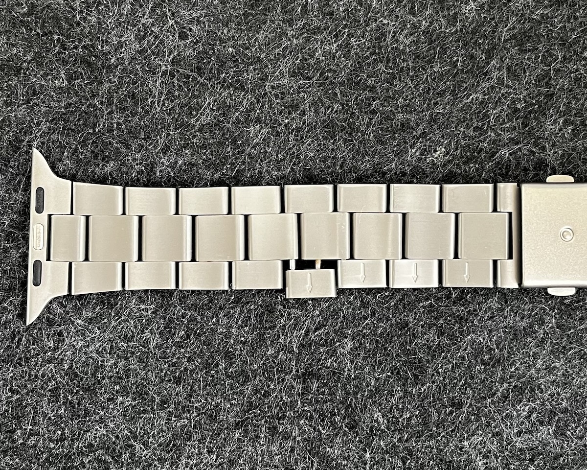 WITHit Titanium Band for Apple Watch review - Get dressy with it - The ...