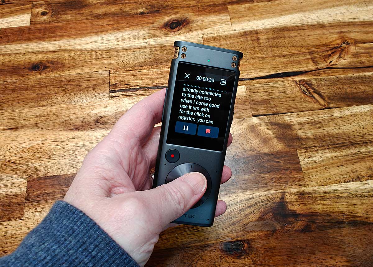 iFLYTEK Smart Recorder review - Voice transcription without the ...
