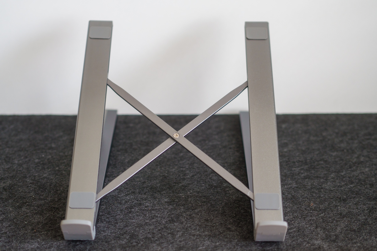 Choetech 7-in-1 Laptop Docking Station Stand review - The Gadgeteer