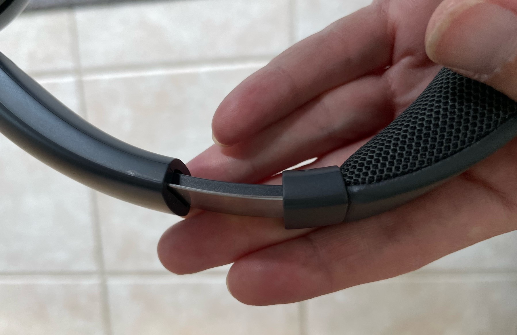 JLabs JBuds Lux ANC wireless headphones review - great sound that doesn ...