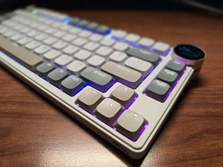 Royal Kludge N80 mechanical keyboard review - low profile, high ...
