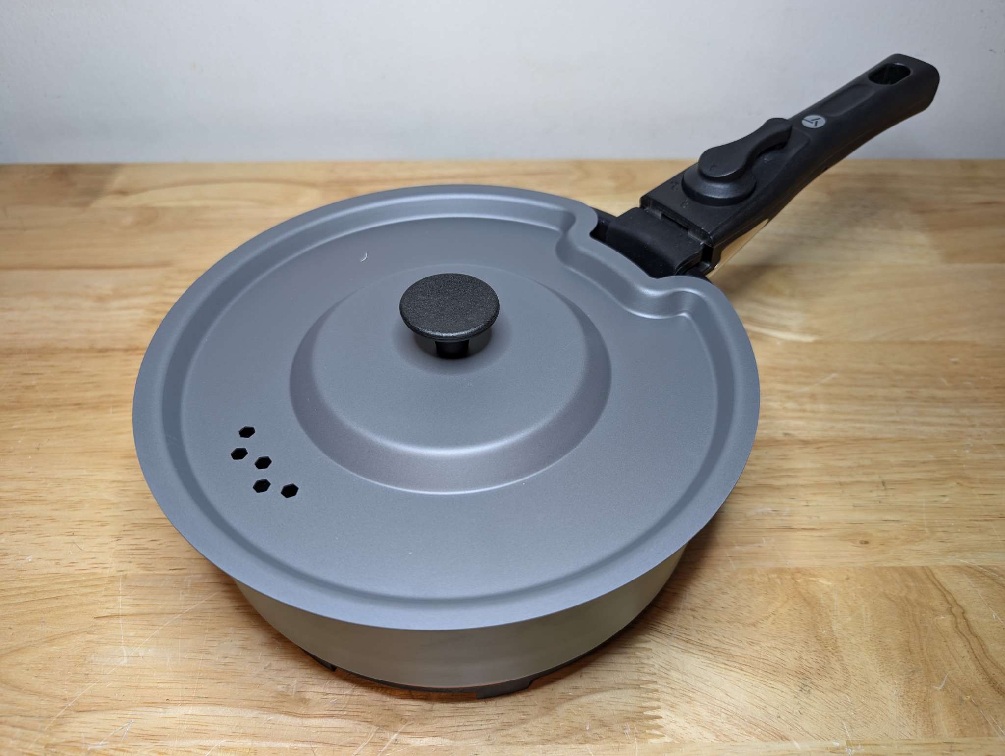 Stoke Voltaics Nomad Cooking System review - Ditch the propane and cook ...