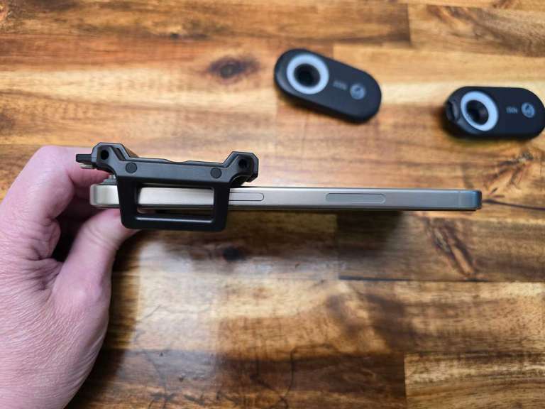 APEXEL 3-in-1 PhoneMicro 5 Kit review - Turn your phone into a 200x ...