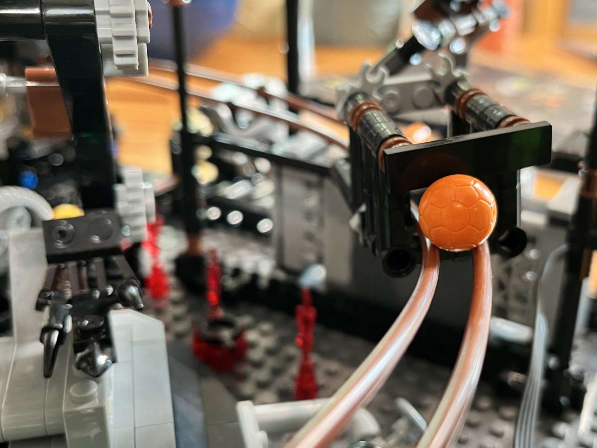 JMBricklayer Steampunk Marble Run review - The most ambitious set ever ...