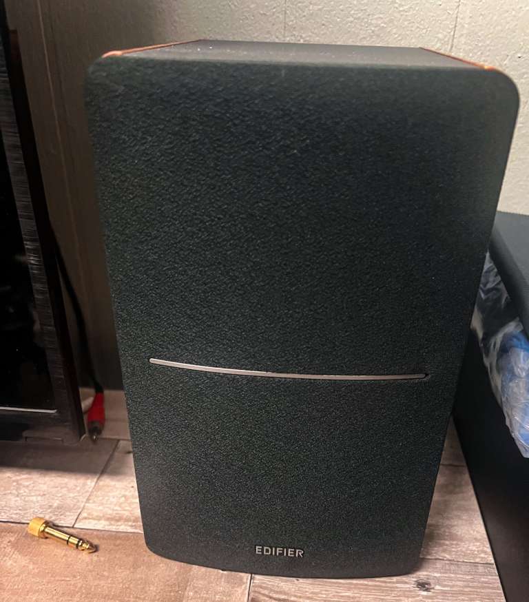 Edifier R1280DBs Powered Bluetooth Bookshelf Speakers review - The ...