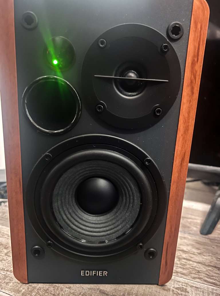 Edifier R1280DBs Powered Bluetooth Bookshelf Speakers review - The ...
