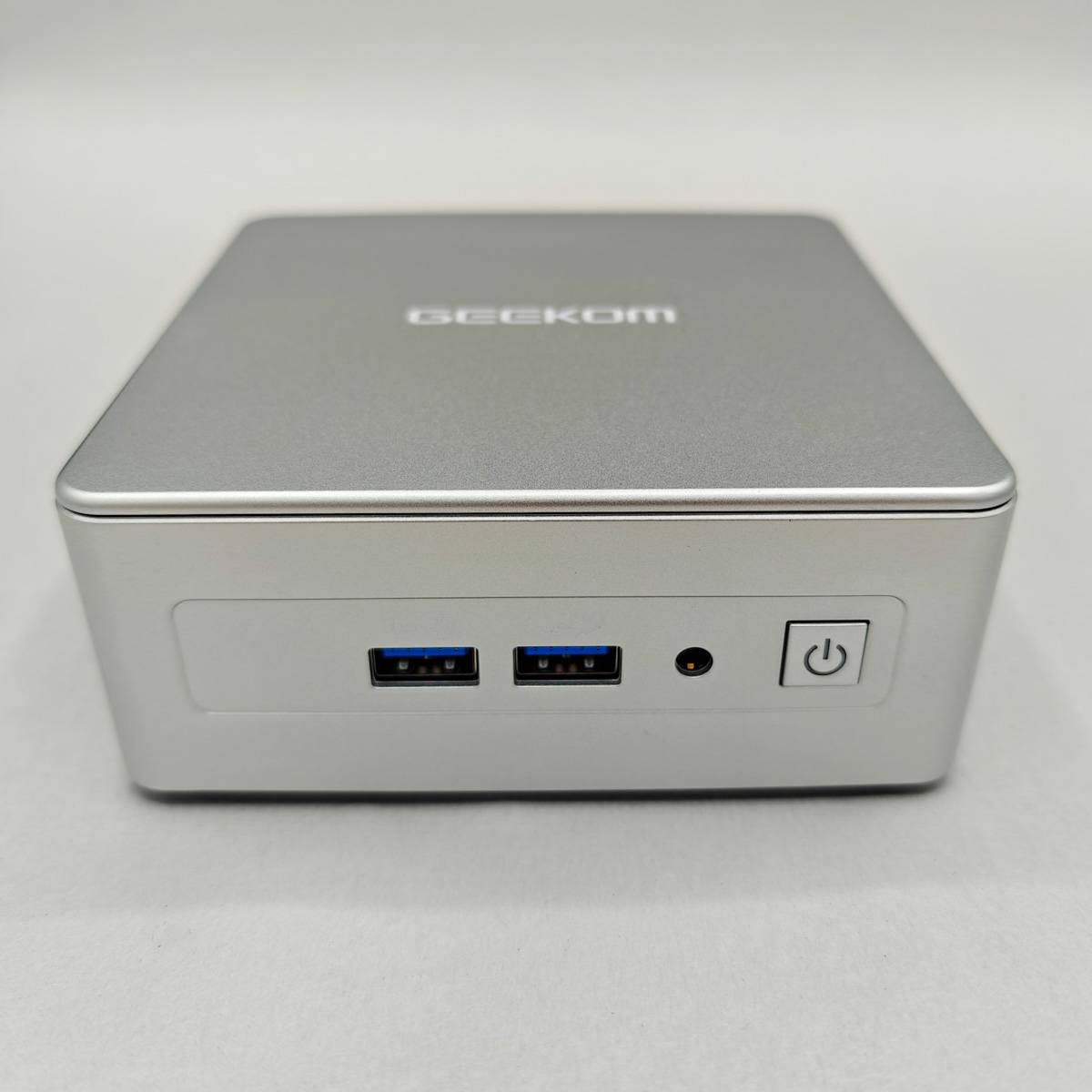 Geekom AE7 mini PC review - a gaming capable tiny PC worth checking out ...