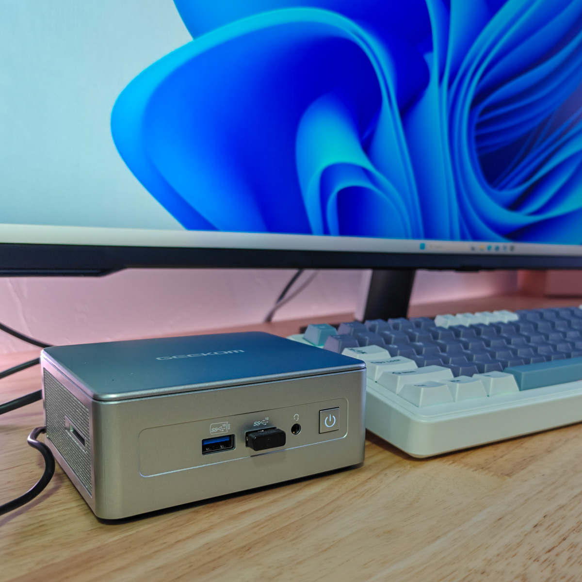 Geekom AE7 mini PC review - a gaming capable tiny PC worth checking out ...