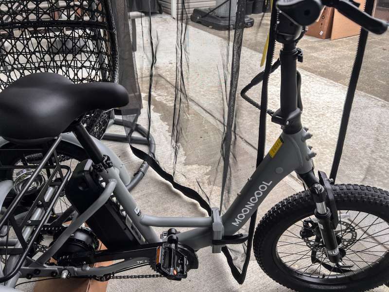 Mooncool TK1 Folding Trike review - The Gadgeteer