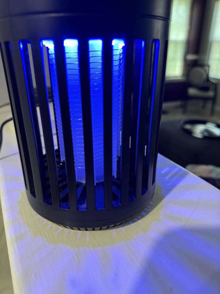 PestSniper Indoor Bug Zapper review - Battles your indoor invaders ...