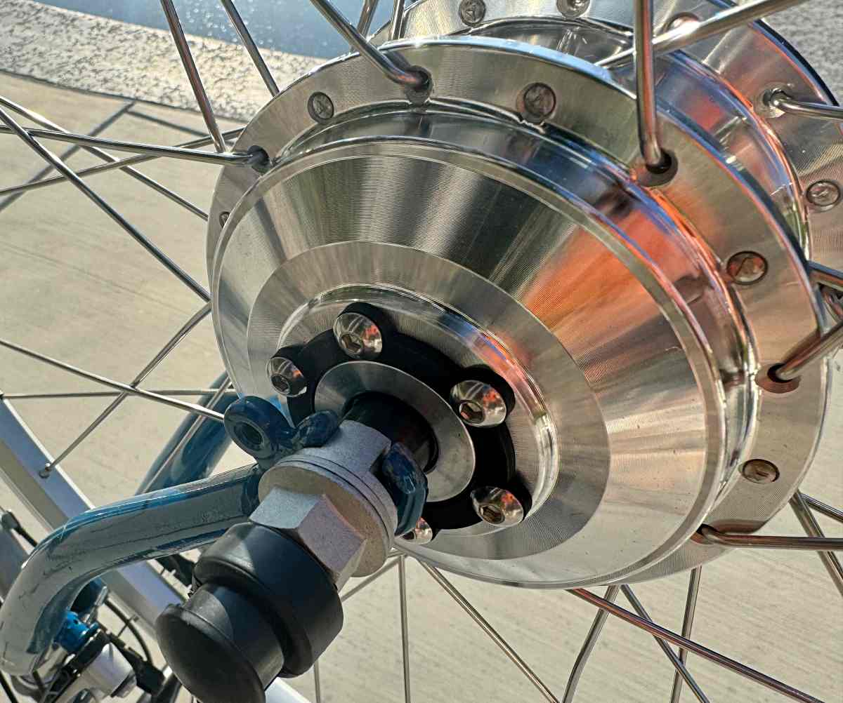 Swytch GO kit review - This kit turns your fave bike into an e-bike ...