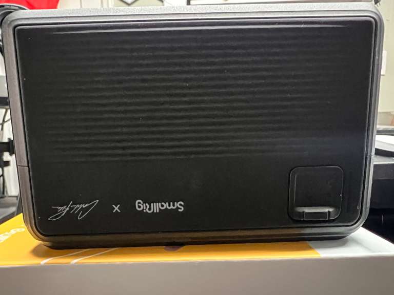 SmallRig x Caleb Pike VB212 mini V Mount Battery review - The Gadgeteer