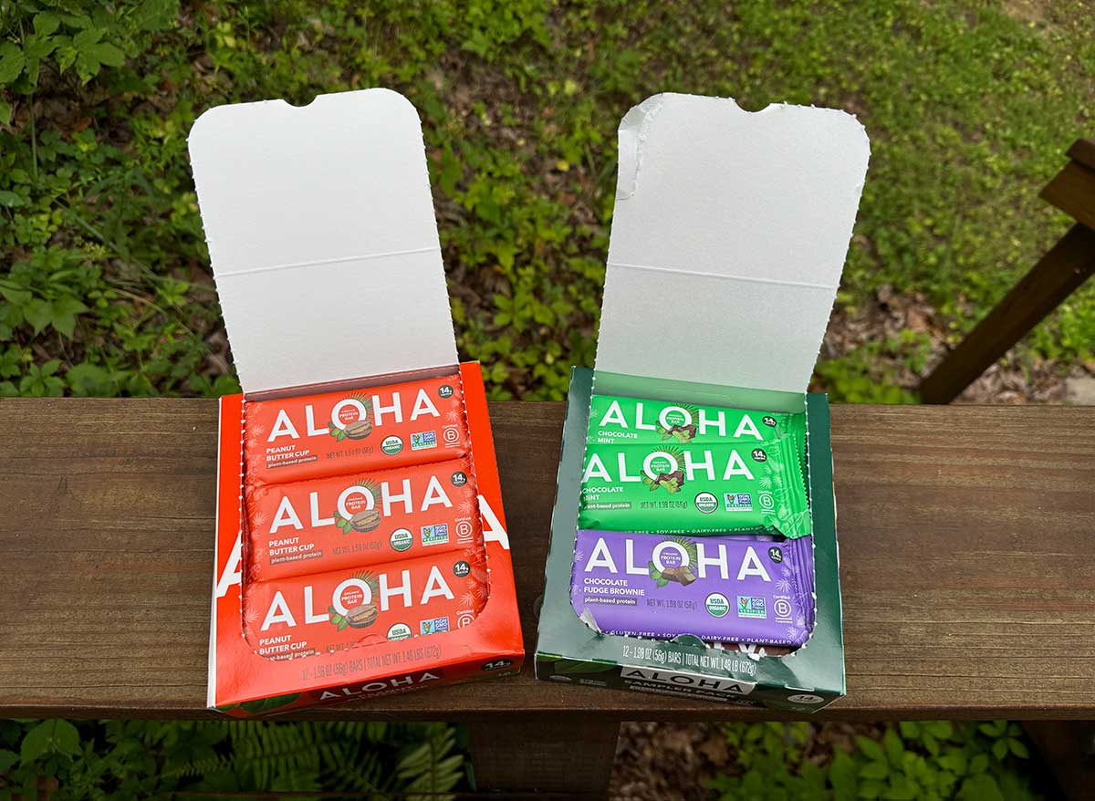 ALOHA organic plant based protein bars and protein power review - The ...