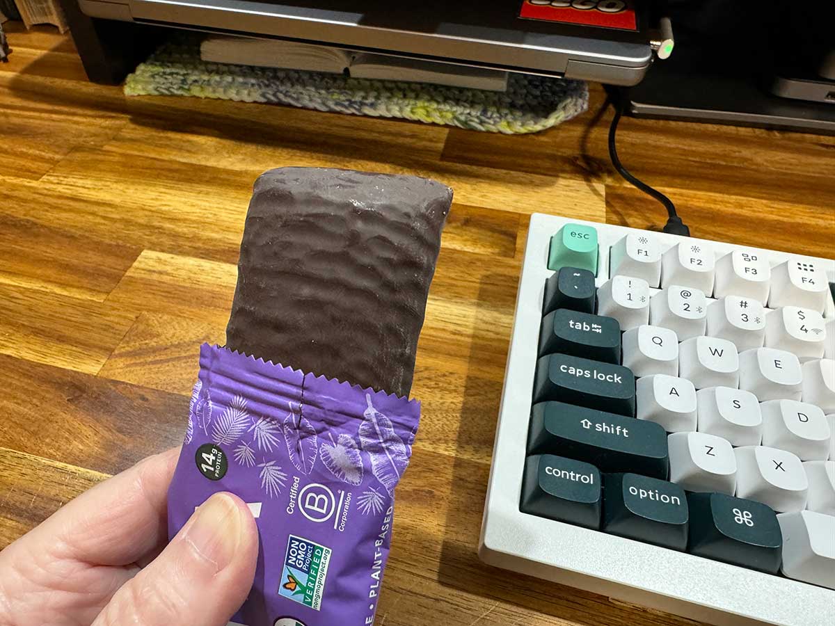 ALOHA organic plant based protein bars and protein power review - The ...