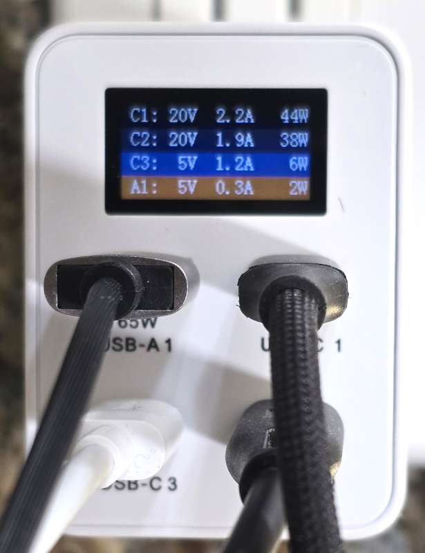 Chargeasap Zeus 280W GaN USB Charger review - Under a pound in your ...