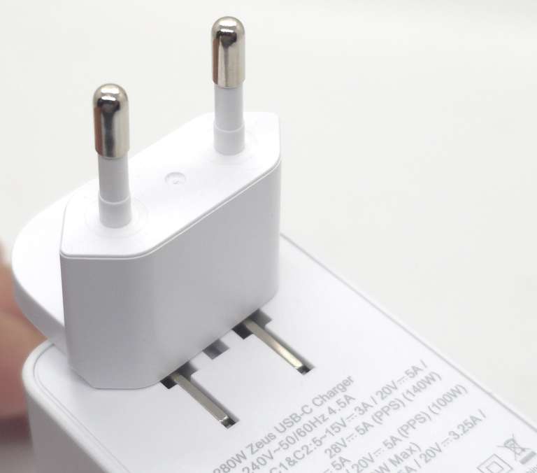 Chargeasap Zeus 280W GaN USB Charger review - Under a pound in your ...