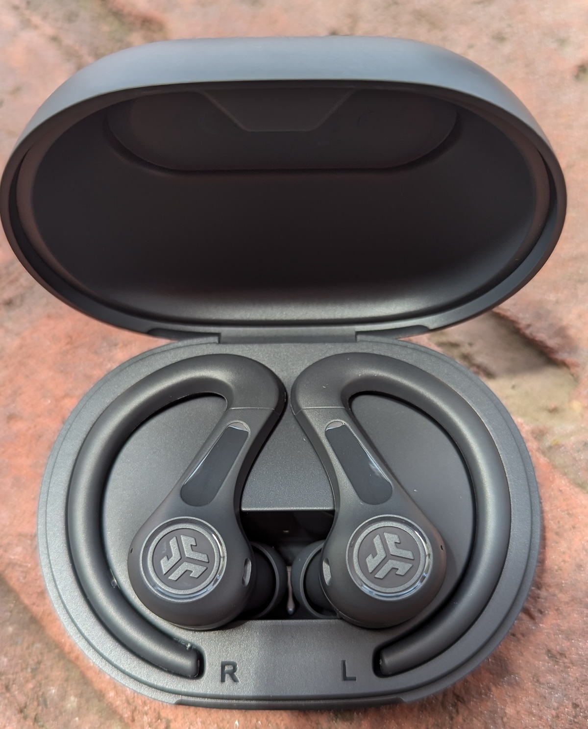 JLab JBuds Sport ANC4 earbuds review - Sporty headphones with lots of ...