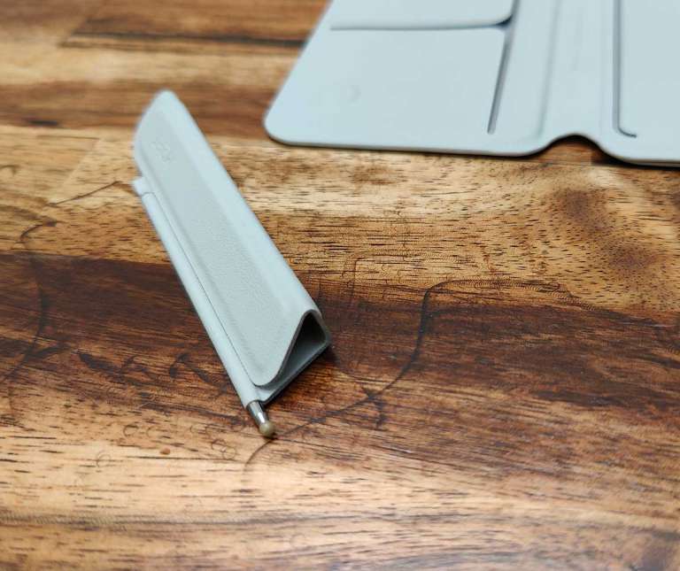 MOFT Snap Flow review - Jot notes on the go with this EDC MagSafe ...