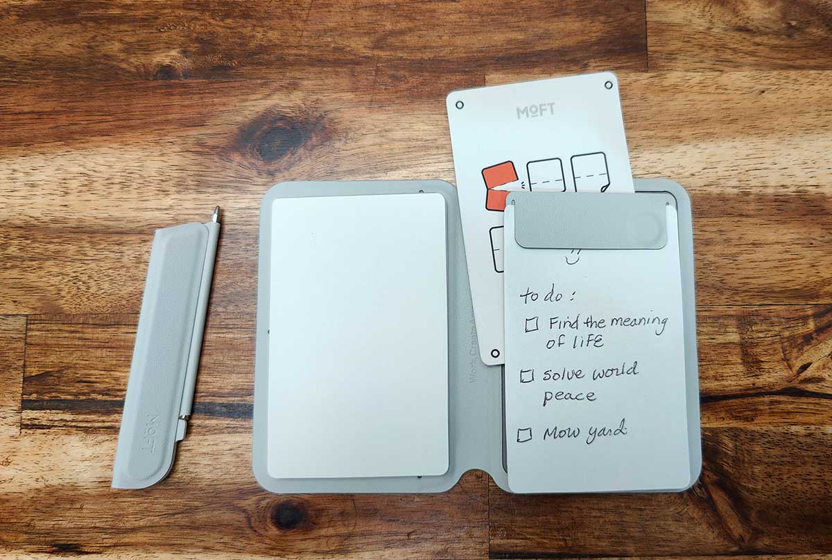 MOFT Snap Flow review - Jot notes on the go with this EDC MagSafe ...