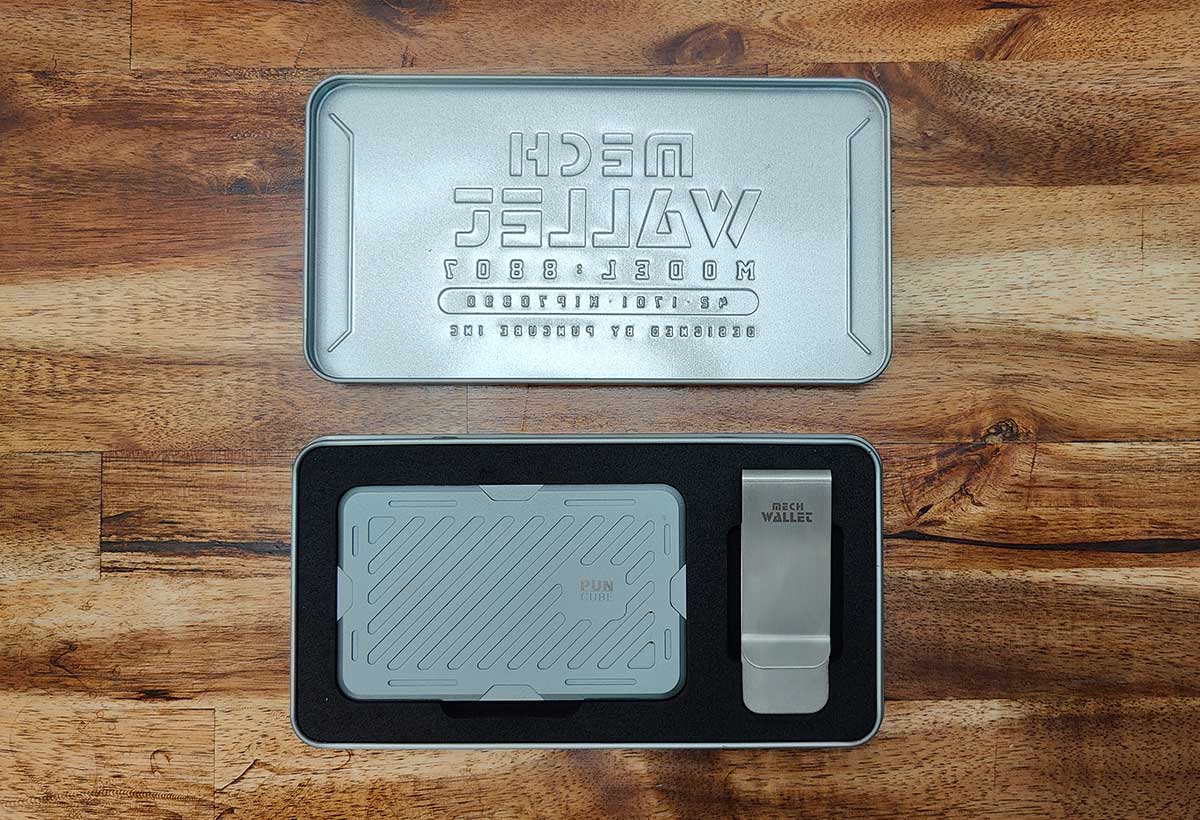 Puncube Mech Wallet review - Your new favorite minimalist EDC wallet ...