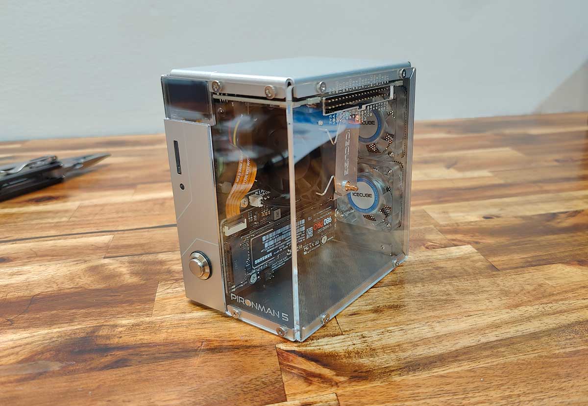 SunFounder Pironman 5 Raspberry Pi 5 mini PC case review - DIY kit ...