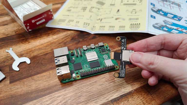 SunFounder Pironman 5 Raspberry Pi 5 mini PC case review - DIY kit ...